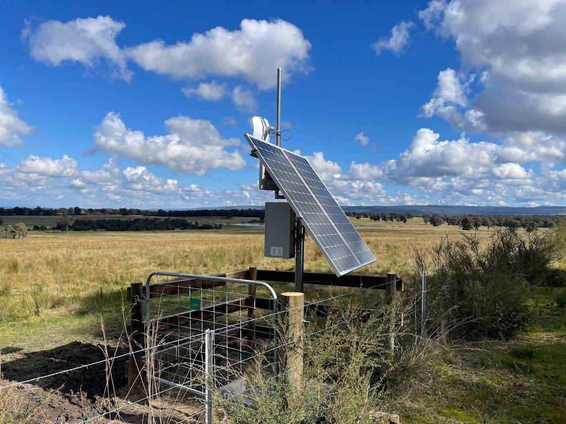 nbn® Fixed Wireless Solar Mount Option: Hero business solution!