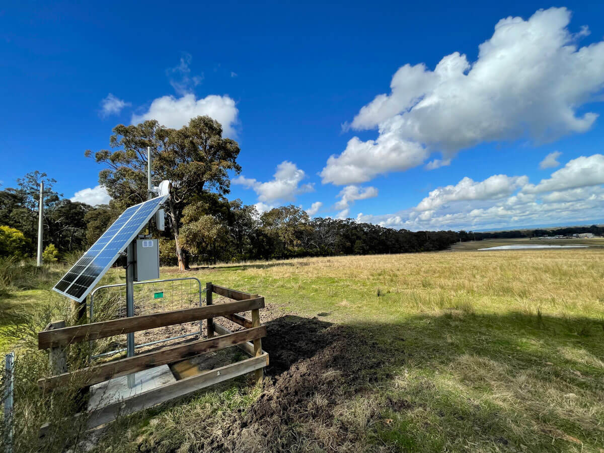 nbn® Fixed Wireless Solar Mount Option: Hero business solution ...